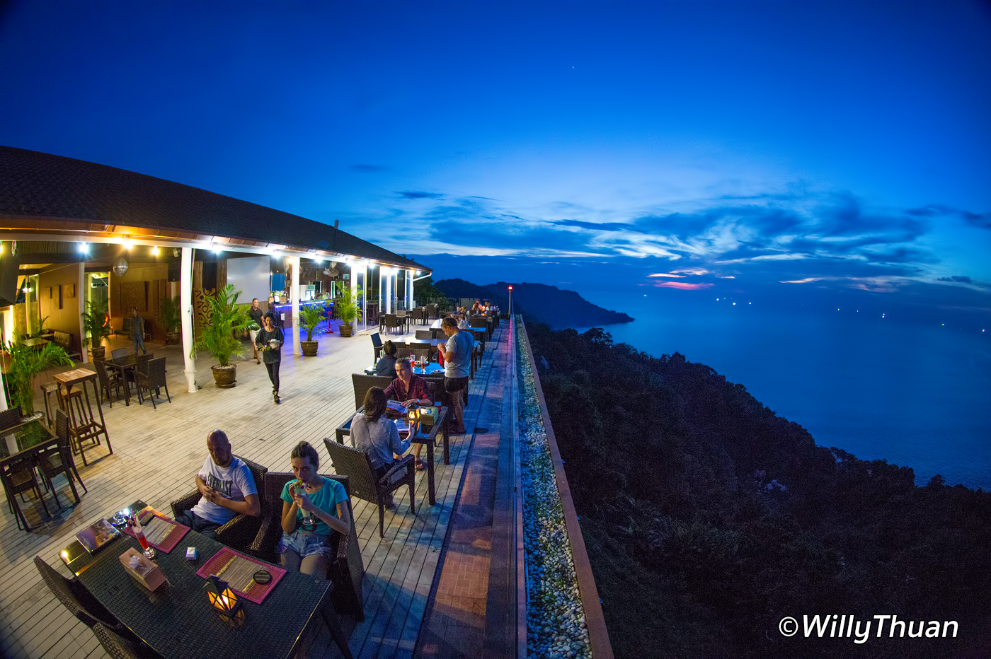Heaven Rooftop Restaurant - PHUKET 101