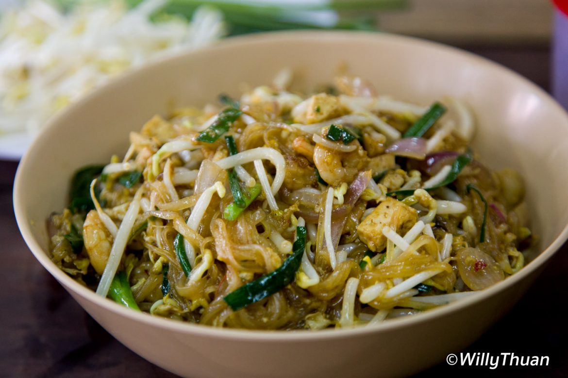 The Pad Thai Shop In Karon | Is This The Best Pad Thai In Phuket?