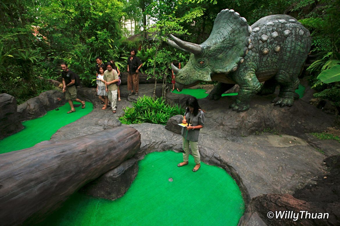 Dino Park Mini Golf Phuket - PHUKET 101