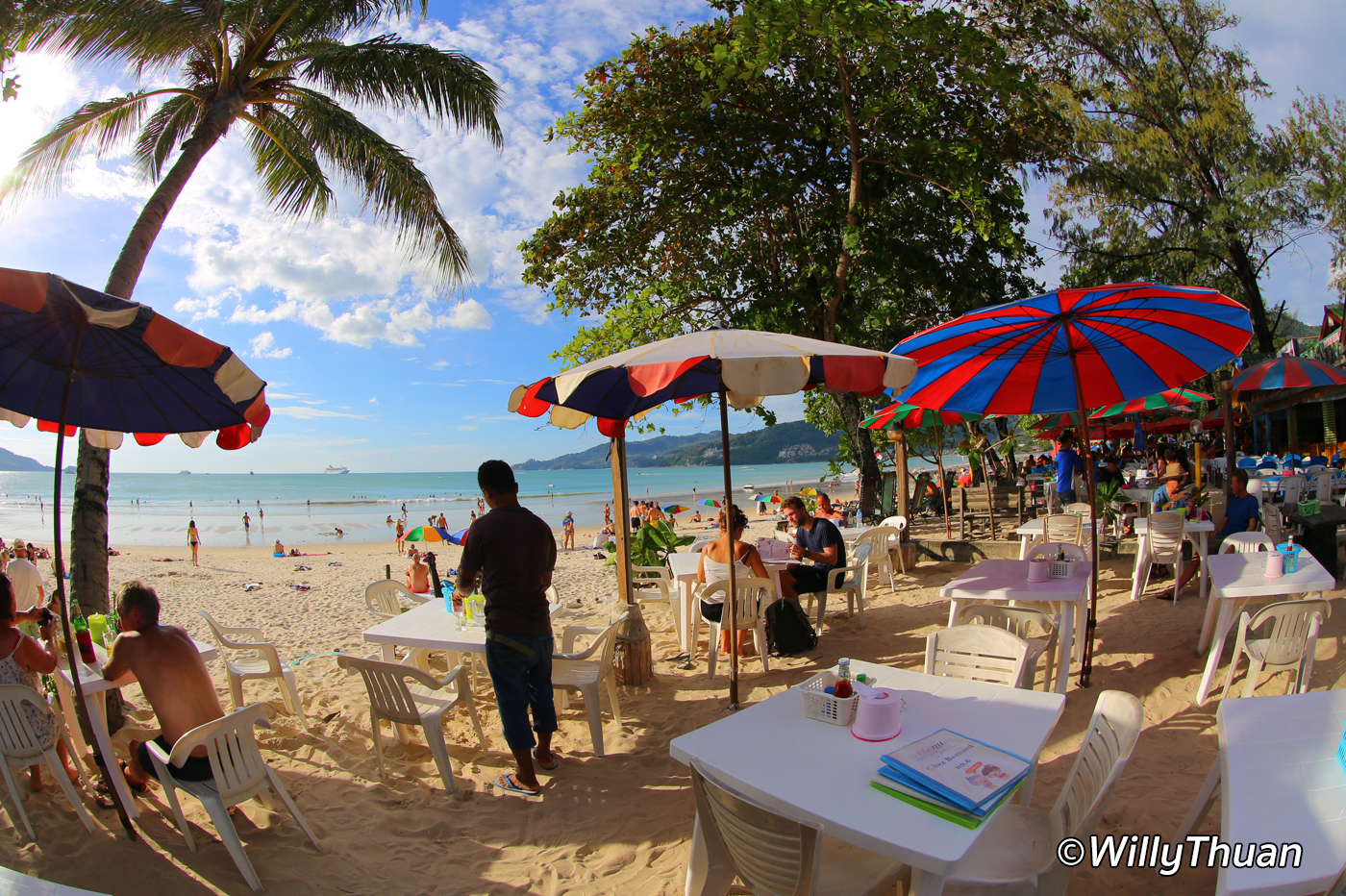 Patong Beach Photos - A Photo Gallery of Patong Beach - PHUKET 101
