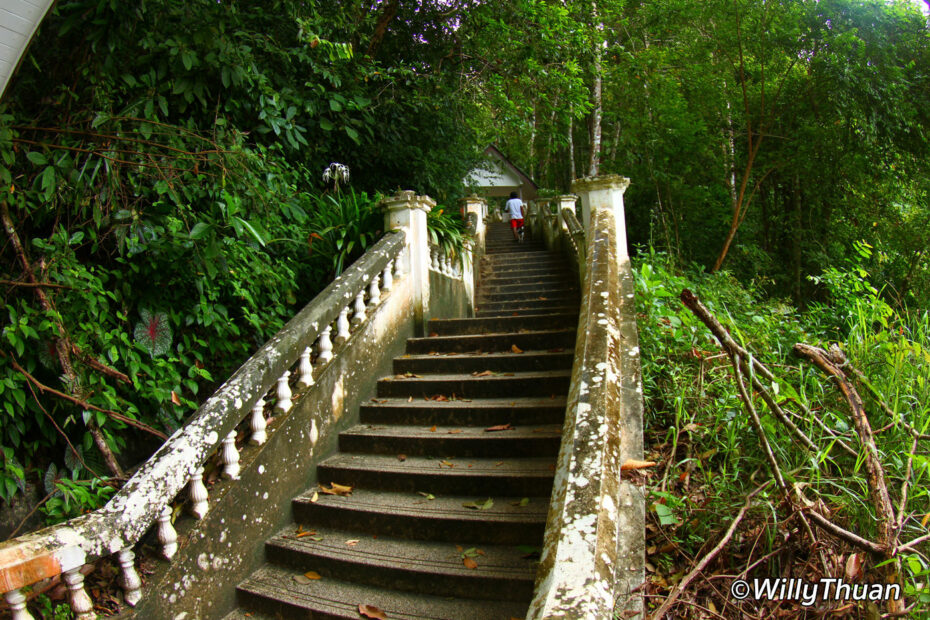 Kathu Waterfall - PHUKET 101