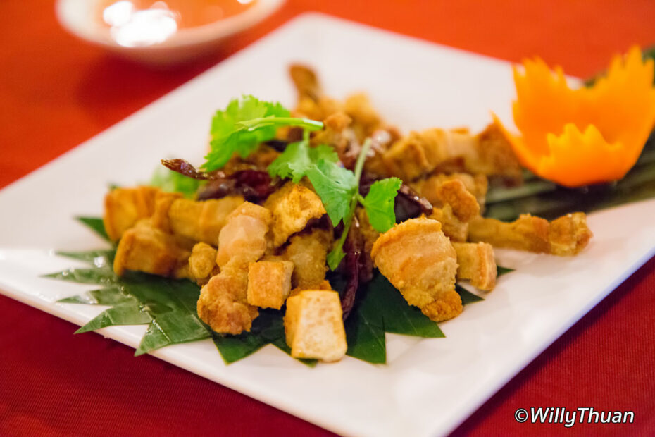 Kaab Gluay Restaurant In Patong Beach - PHUKET 101