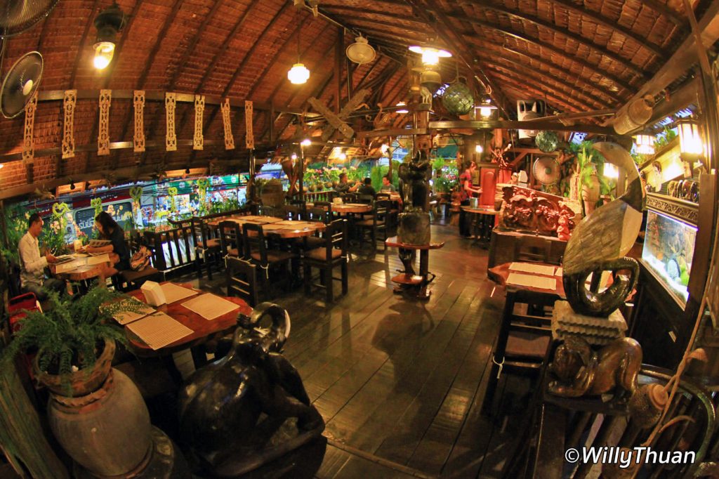 Natural Restaurant Phuket (Tamachart Restaurant) - PHUKET 101