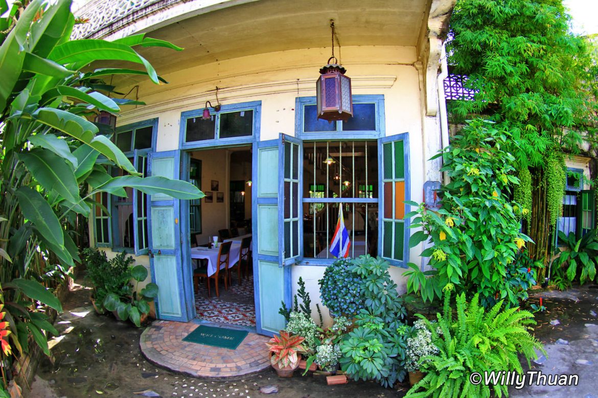 Raya Restaurant - PHUKET 101