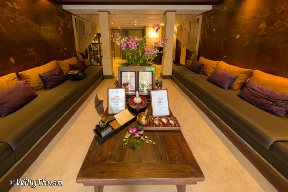 Burasari Phuket - PHUKET 101