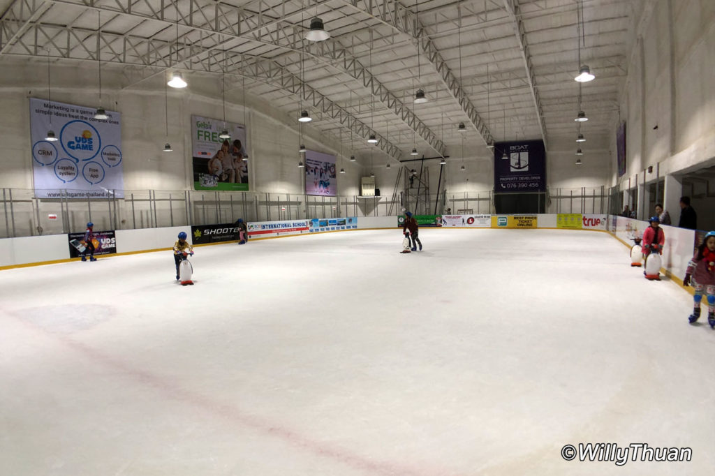 Ice Arena Phuket - Ice Skating At Boat Lagoon - PHUKET 101