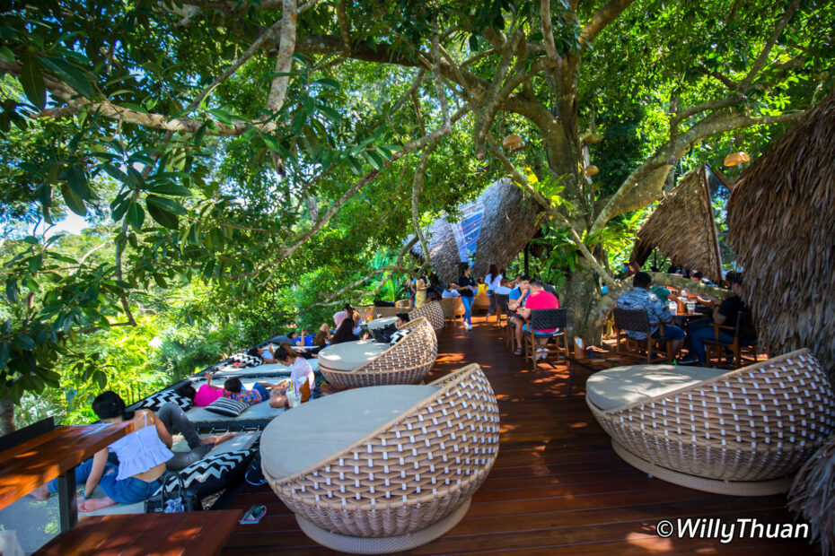 Three Monkeys Restaurant - PHUKET 101