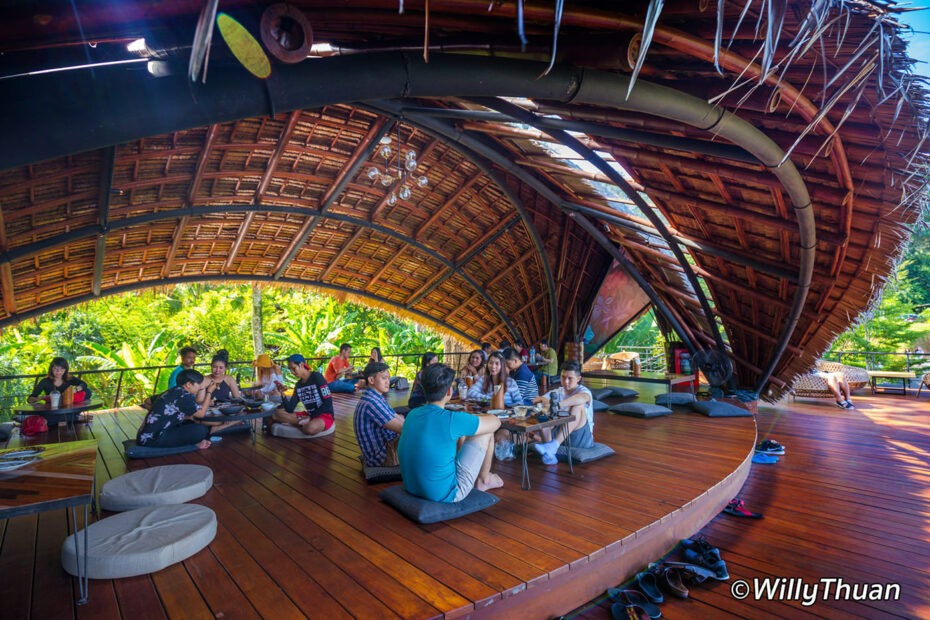 Three Monkeys Restaurant - PHUKET 101