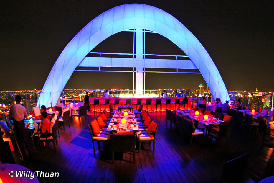 Red Sky Rooftop - Rooftop Bar Above CentralWorld