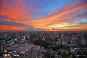 Red Sky Rooftop - Rooftop Bar Above CentralWorld