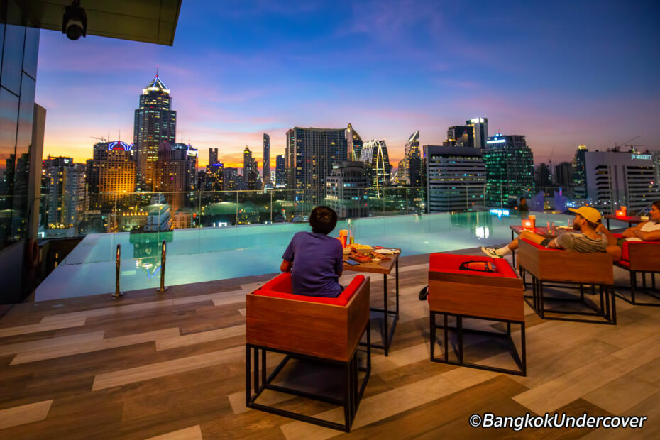 RedSquare Rooftop Bar - Terrace With A View