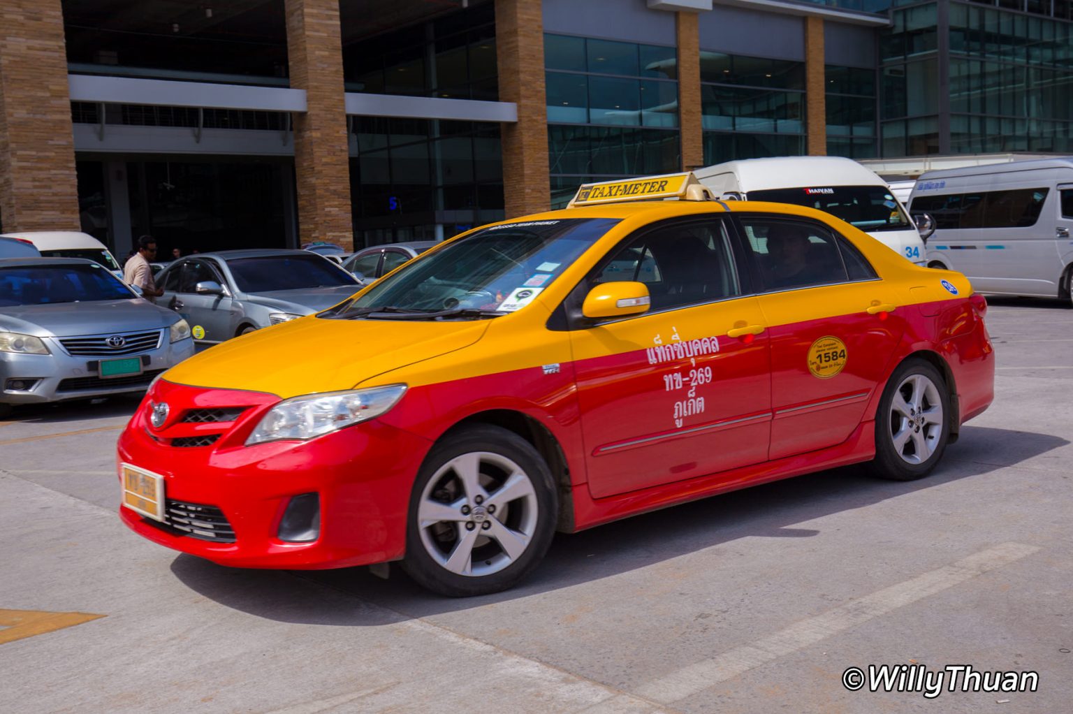 Renting A Minivan With Driver In Phuket For A Day