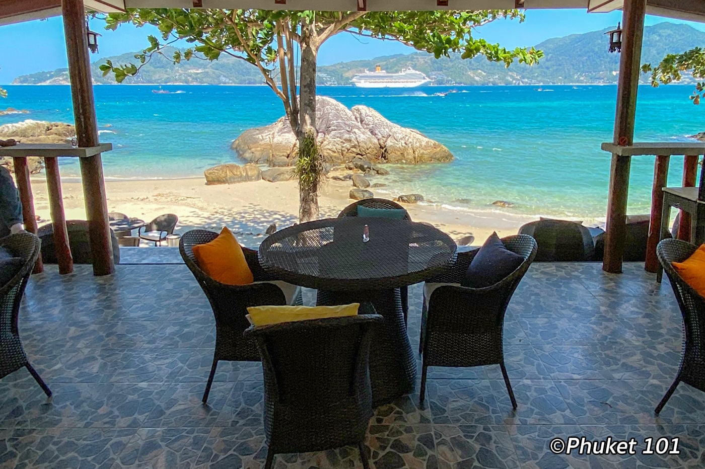 Splash Beach Club Near Patong - PHUKET 101