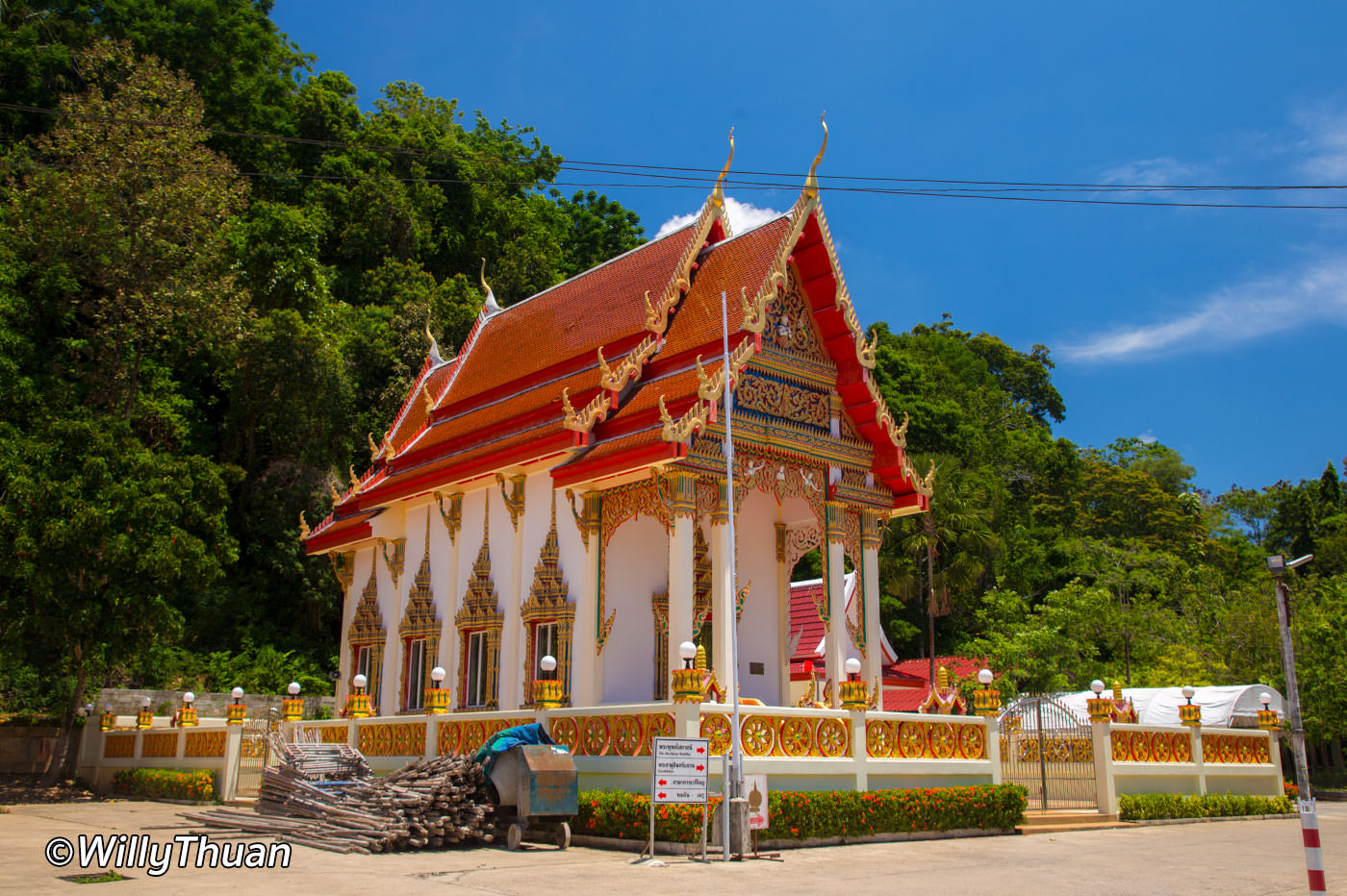 Koh Sirey and Wat Koh Sirey near Phuket Town - PHUKET 101