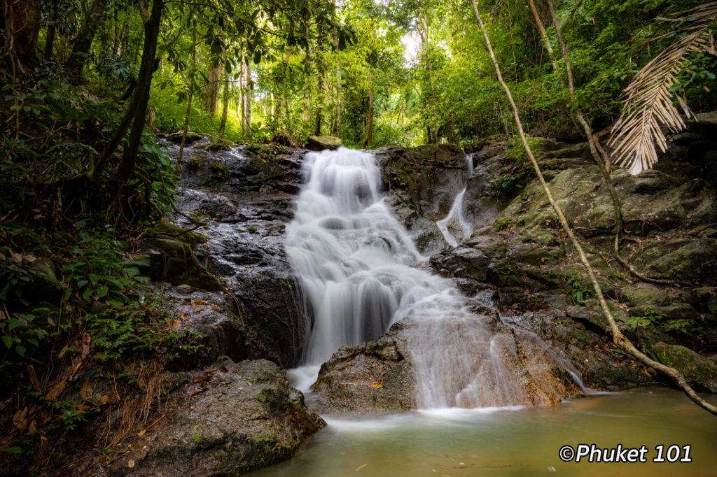 Kathu Waterfall - PHUKET 101