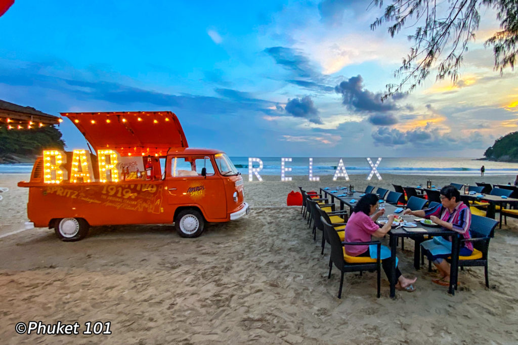 Relax Beach Bar At Le Meridien Phuket - PHUKET 101