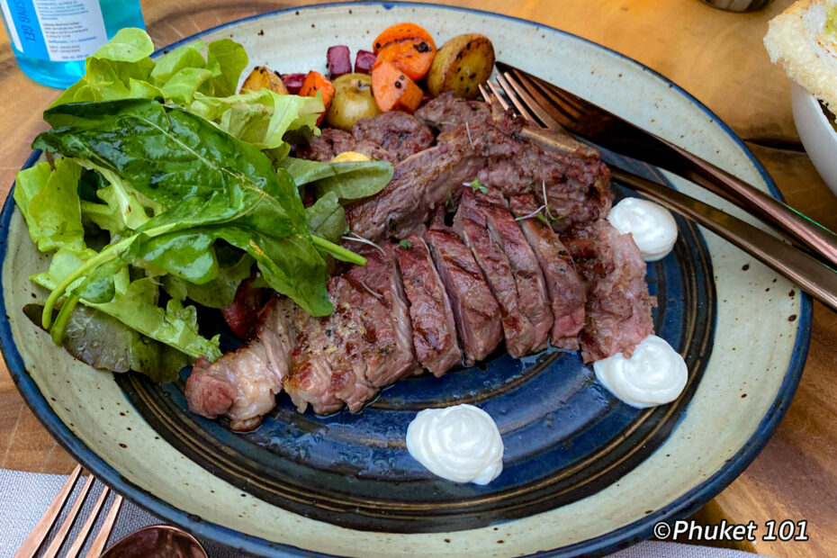 Pine Beach Bar - PHUKET 101