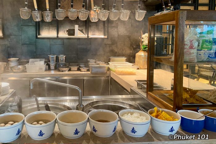 Chao Leh Kitchen - PHUKET 101