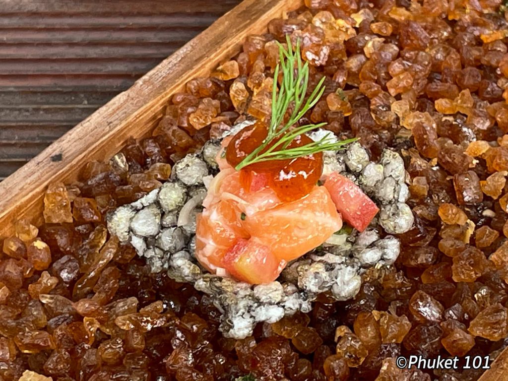 Suay Restaurant Cherngtalay - PHUKET 101