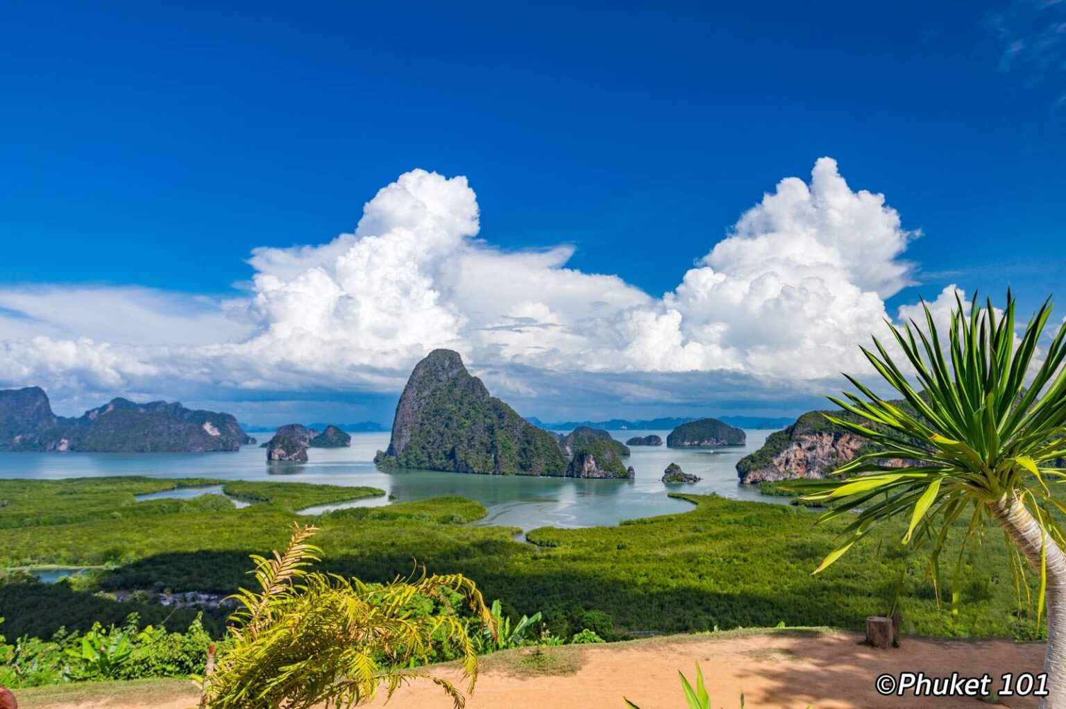 Samet Nangshe Viewpoint - PHUKET 101
