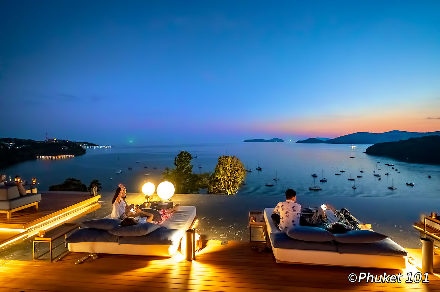 Akoya Star Lounge at V Villas Phuket - PHUKET 101