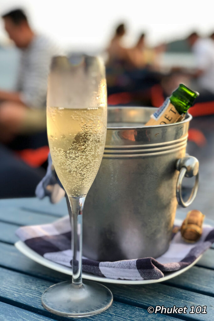 Baba Nest - PHUKET 101