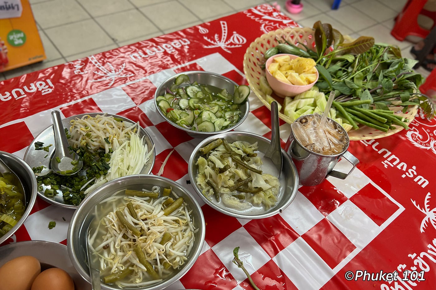 Pa Mai Kanom Jeen in Phuket Town - PHUKET 101