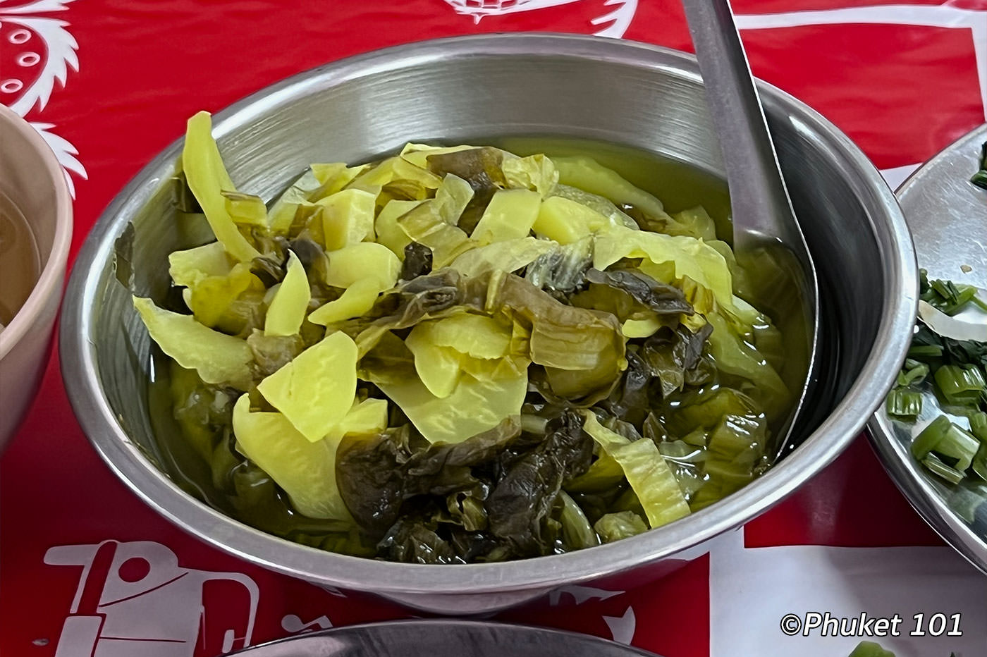 Pa Mai Kanom Jeen in Phuket Town - PHUKET 101