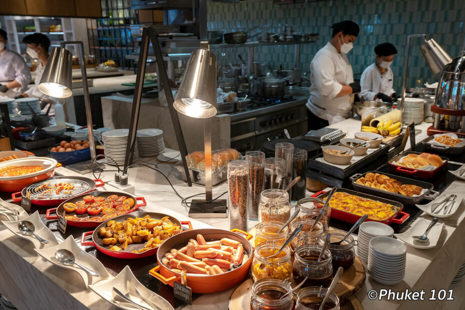 Courtyard By Marriott Phuket Town - PHUKET 101