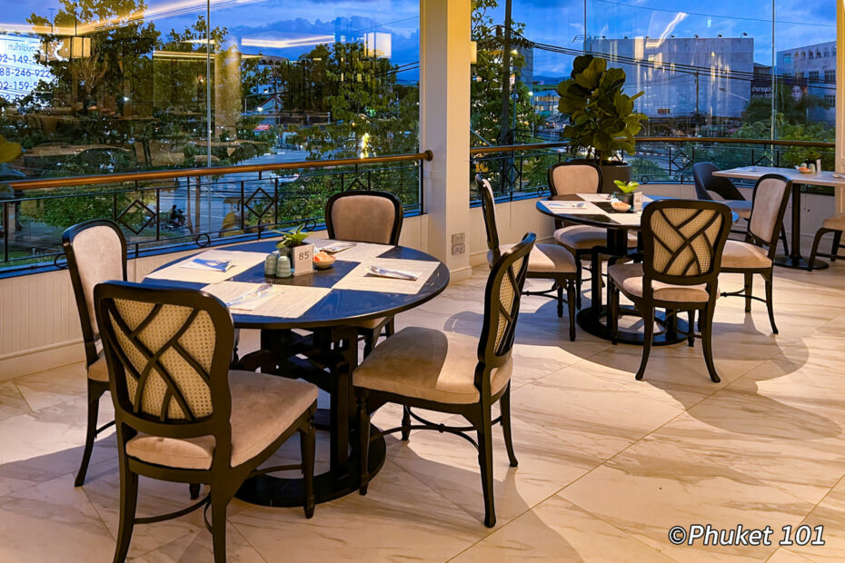 Courtyard By Marriott Phuket Town - PHUKET 101