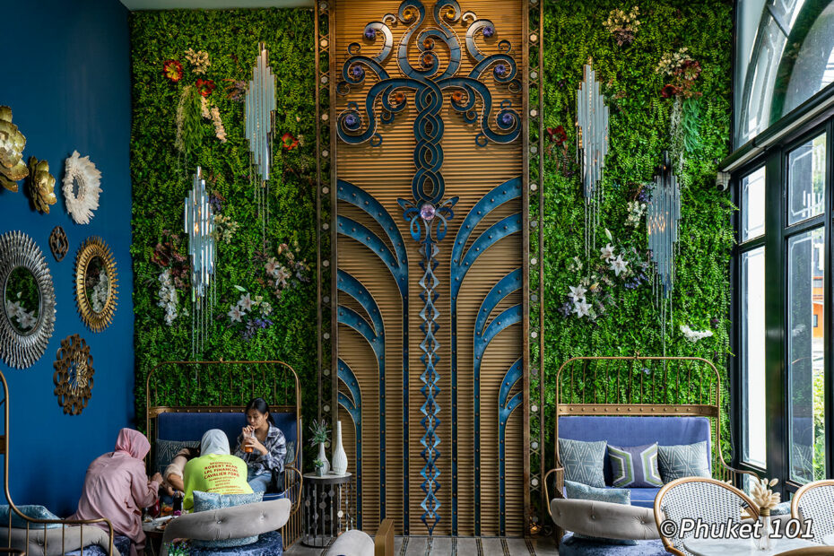 Delico Decoration Coffee & Restaurant | A Beautiful Restaurant Near ...