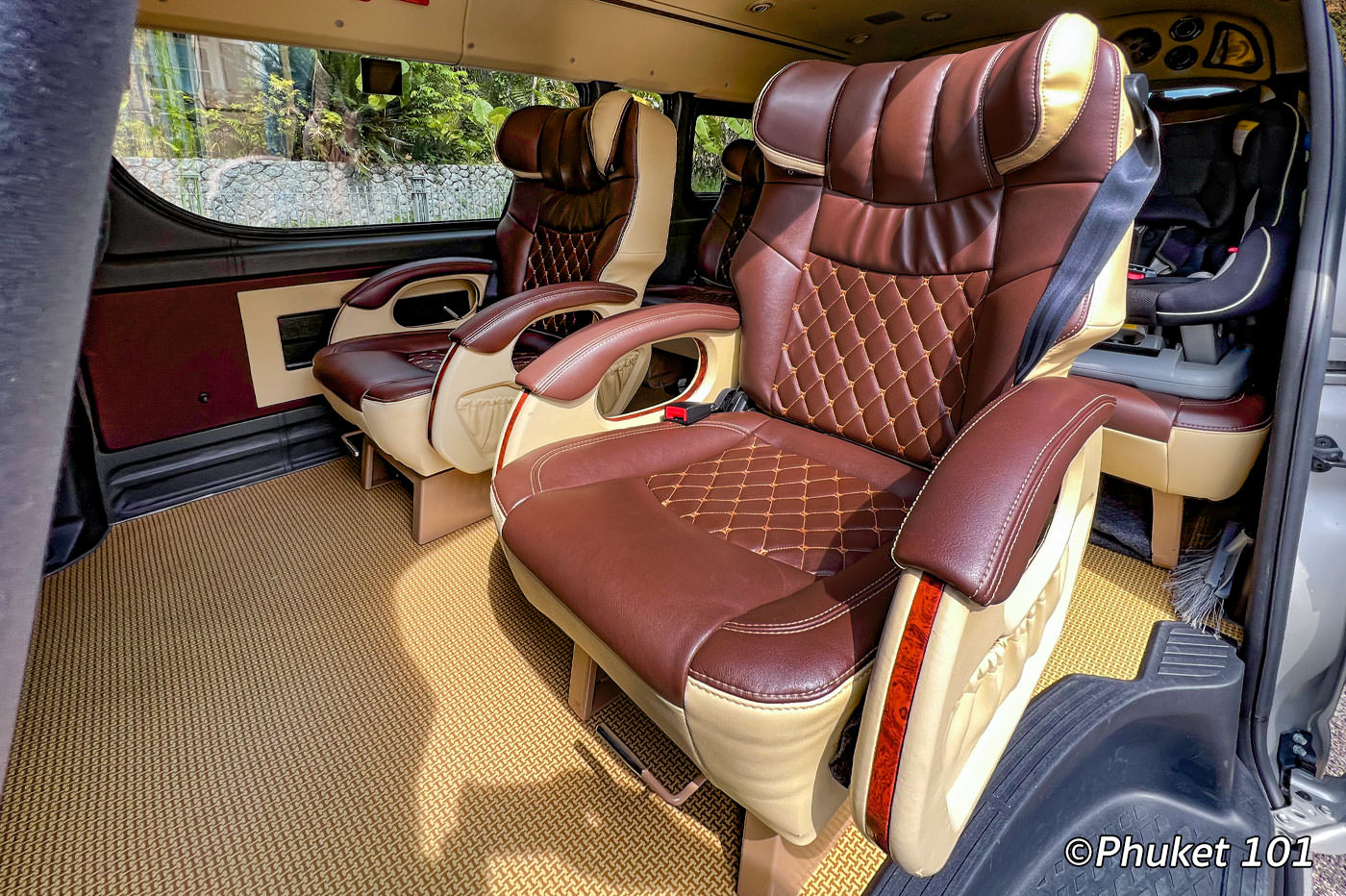 Renting a car with driver in Phuket (minivans and taxis for a day ...