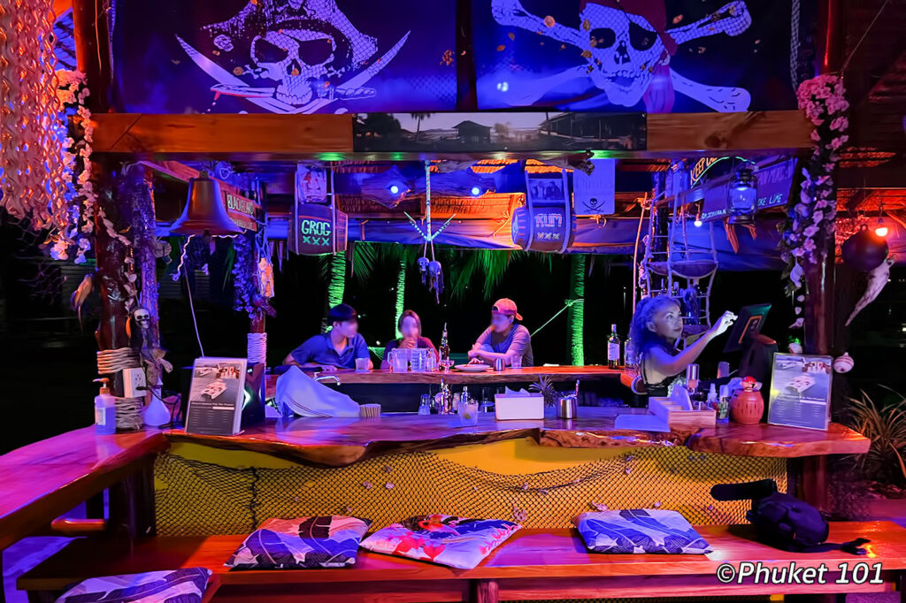 Sundowner Pirate Bar - PHUKET 101