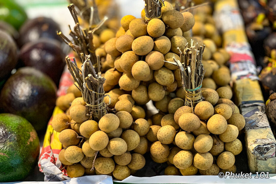 Naka Weekend Market - What To Do At Naka Market?