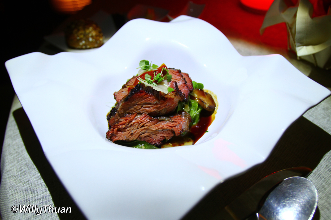 Red Sky Rooftop - Rooftop Bar Above CentralWorld