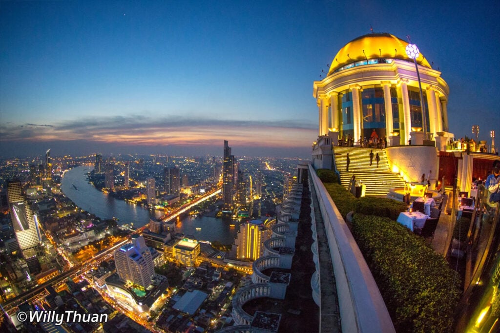 Akara Sky Hanuman Rooftop - Amazing View From The 61st Floor