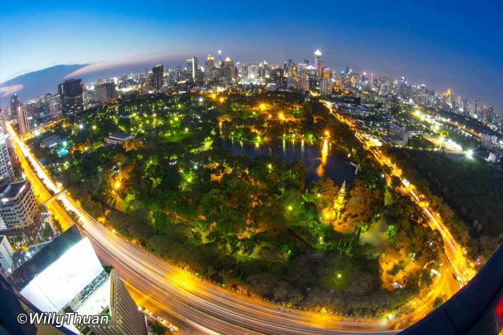 Silom - What to Do and Where to Stay in Silom Bangkok?