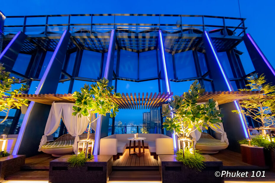 Spectrum Lounge - Vast And Beautifully Designed Rooftop
