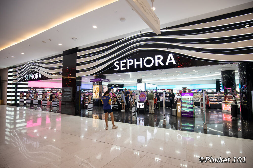 EmQuartier Bangkok Shopping Mall - Luxury And Lifestyle Shopping