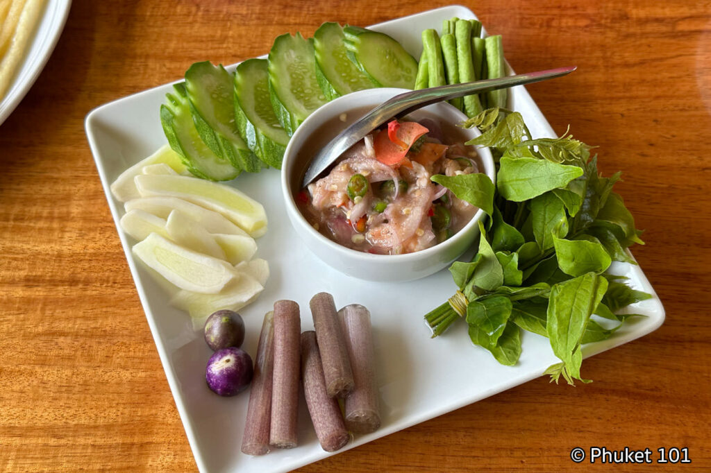 Peang Prai Restaurant (เพียงไพร) - Local Michelin At Bang Pae Waterfall