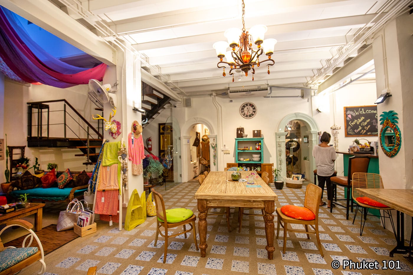 Endless Summer - Coffee Shop and Boutique in Phuket Town - PHUKET 101