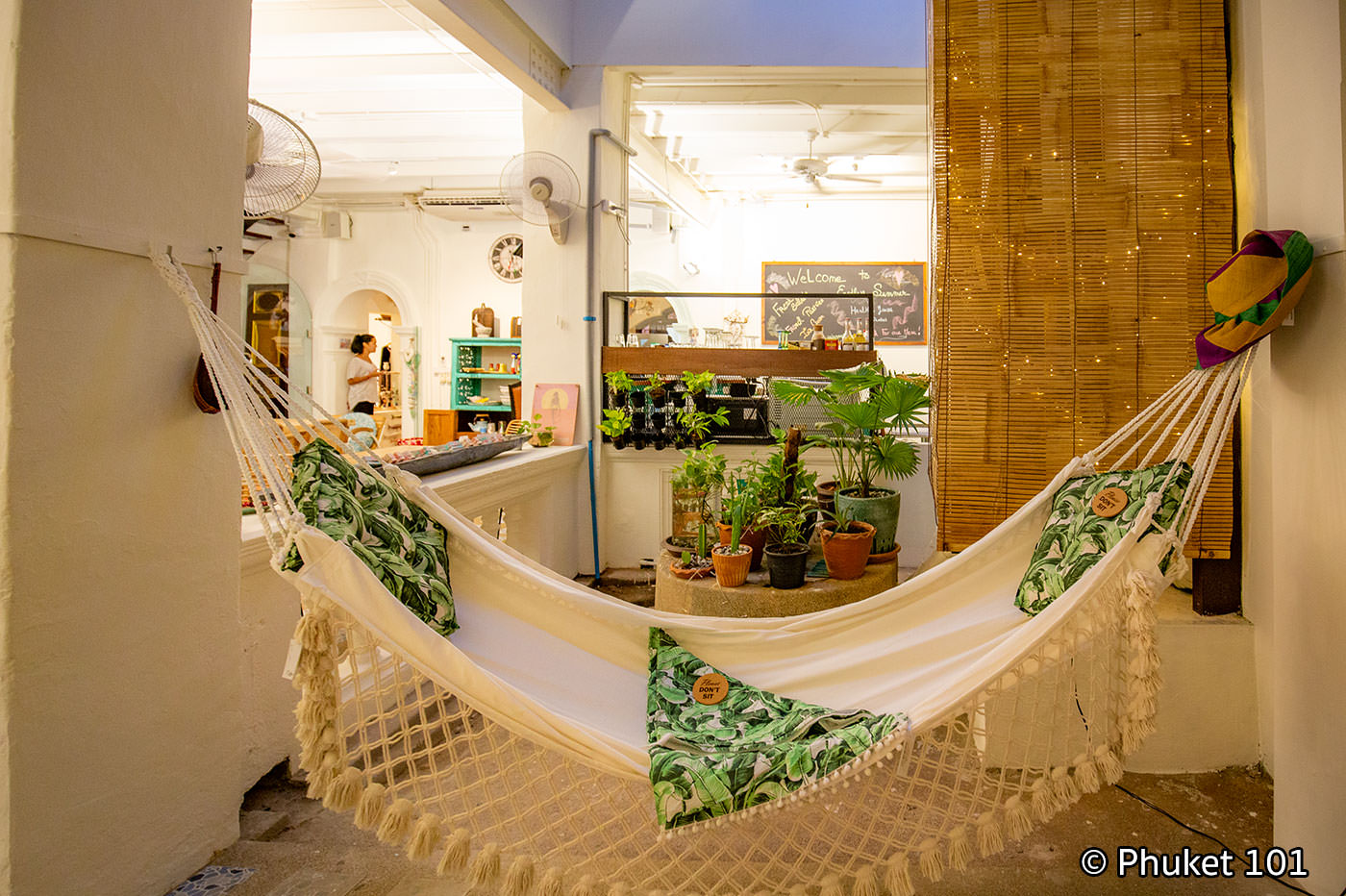 Endless Summer - Coffee Shop and Boutique in Phuket Town - PHUKET 101