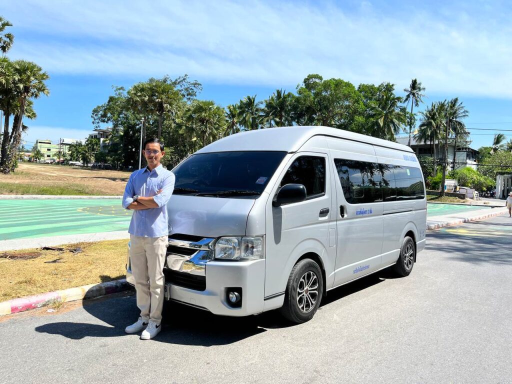 Renting A Minivan With Driver In Phuket For A Day