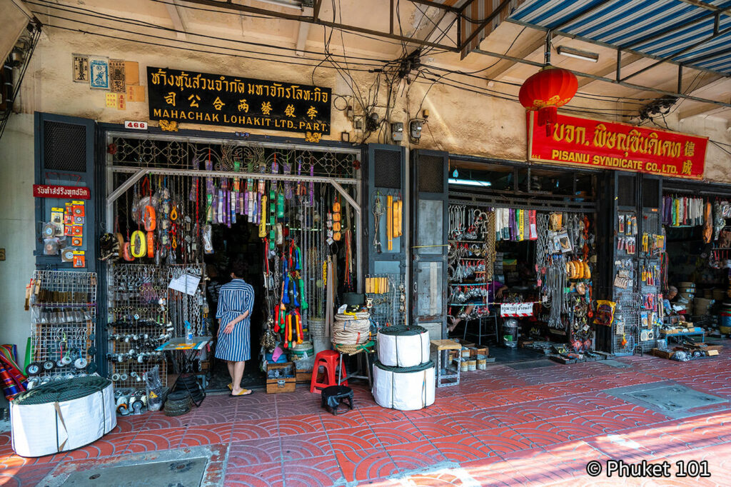 Best Things to Do in Bangkok Chinatown - A Walking Guide