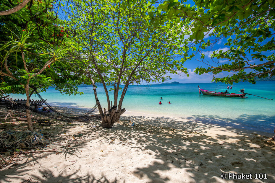 Bon Island Phuket 🏝️ Lunch At Koh Bon Restaurant - PHUKET 101