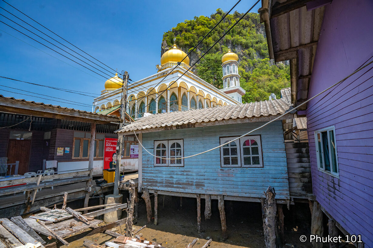 Koh Panyi Village - PHUKET 101