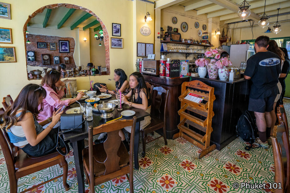 One Chun Restaurant Phuket - PHUKET 101