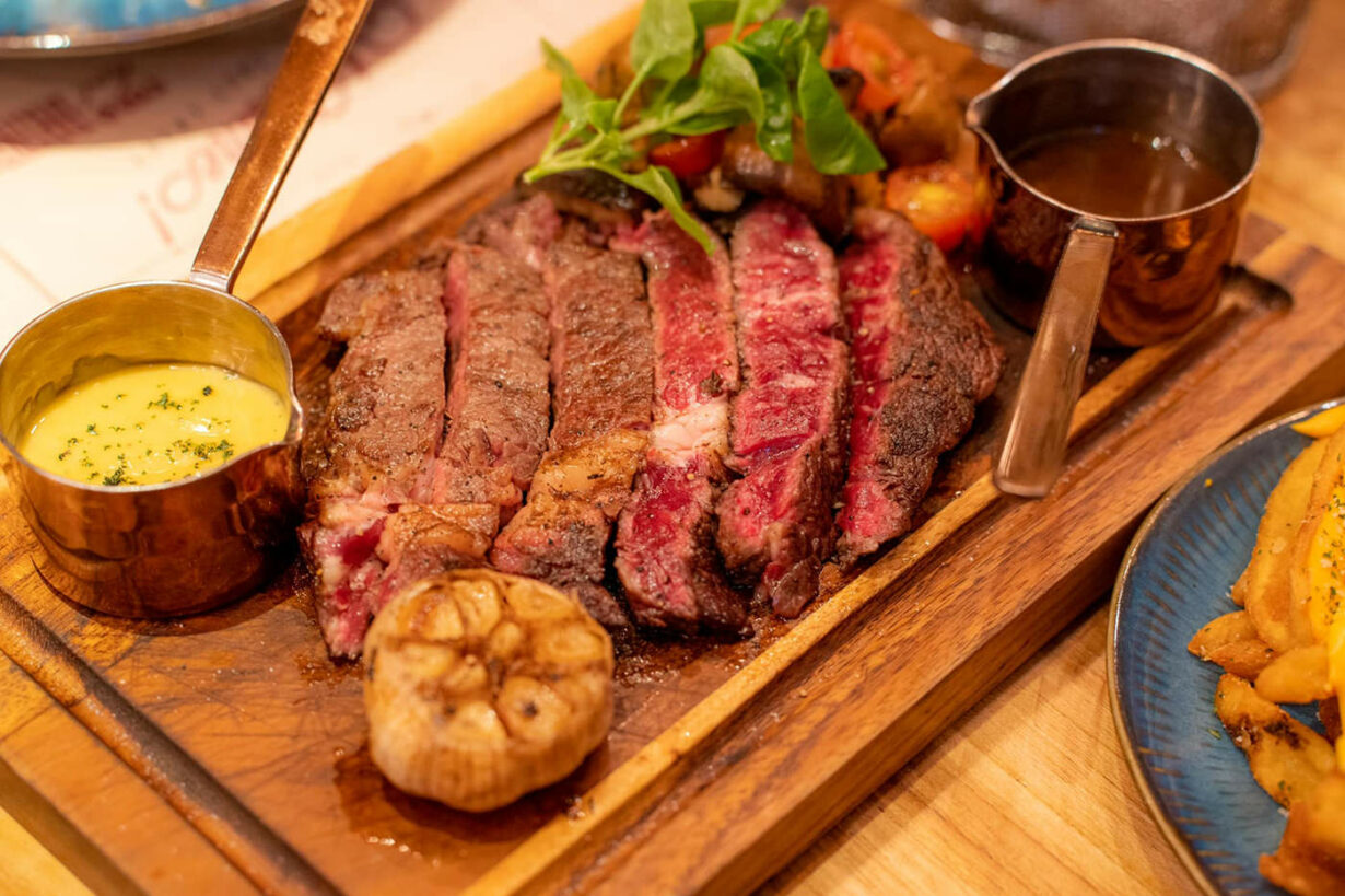 Butcher’s Garden Restaurant - PHUKET 101