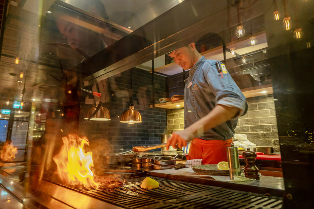 Butcher’s Garden Restaurant - PHUKET 101