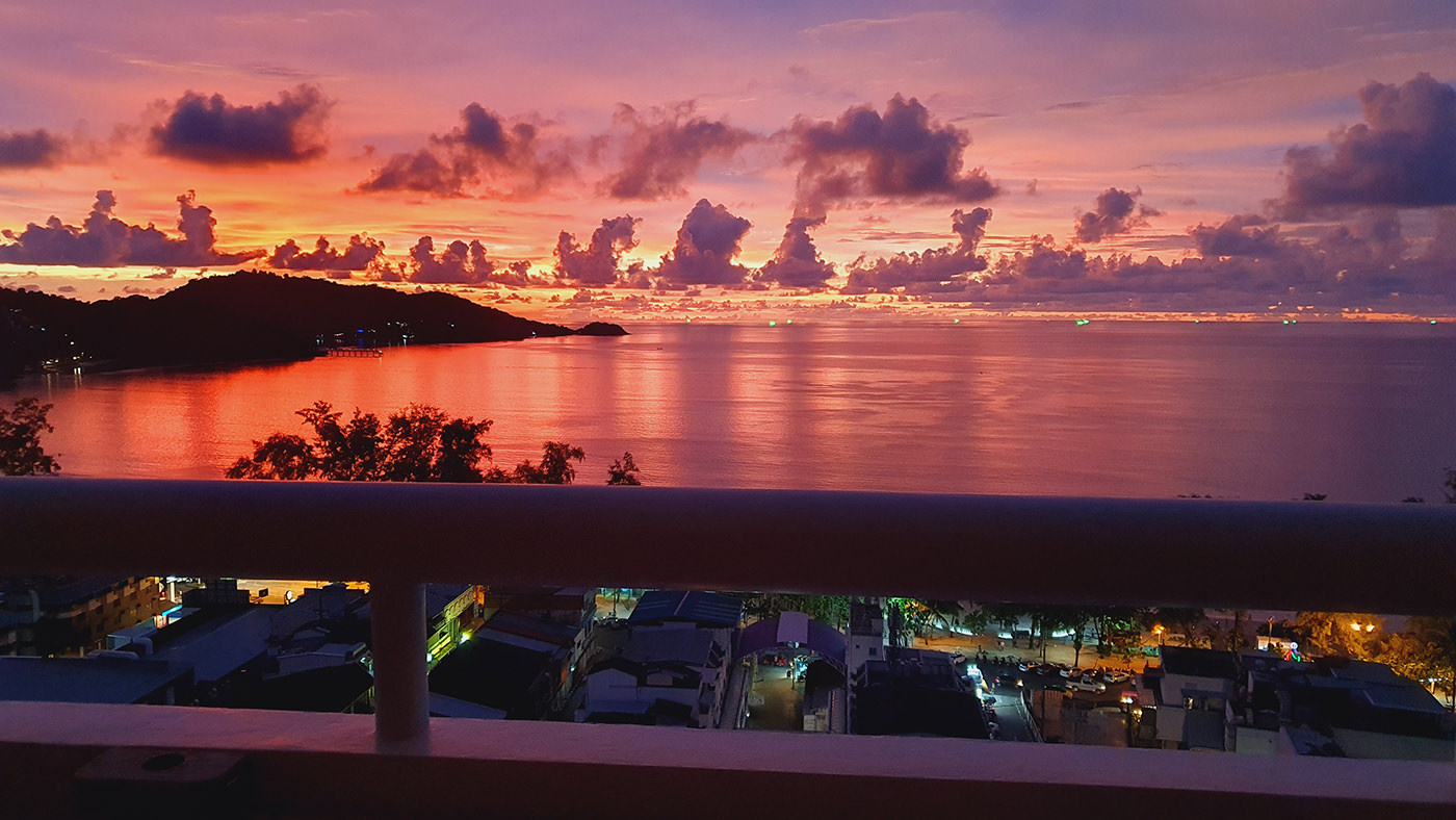 Patong Tower Apartment with full seaview - PHUKET 101